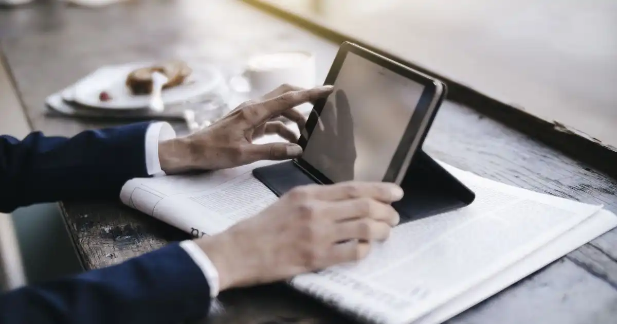 Top 7 Tablets For Business To Buy In 2024 - MobbiTech